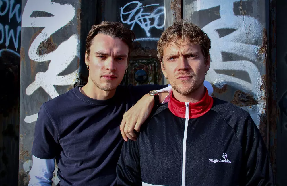 Good Wealth Good Health, Scotty Dunning, Paradyme, Crook on the wall ...